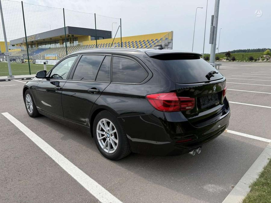 Black BMW 320 2016 in Vilnius, with an engine capacity of 2.00 L and mileage of 233 thousand km for 9200 €, photo 6 on AUTOMOTO.COM.LV