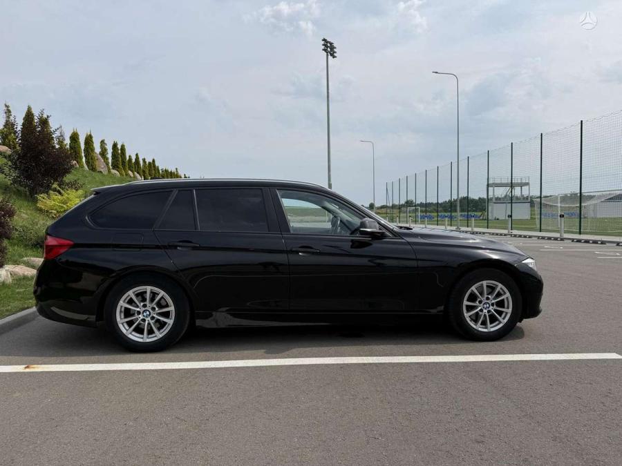 Black BMW 320 2016 in Vilnius, with an engine capacity of 2.00 L and mileage of 233 thousand km for 9200 €, photo 7 on AUTOMOTO.COM.LV