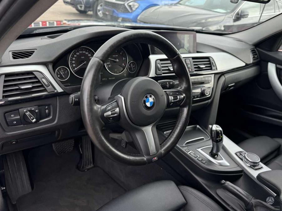 Black BMW 320 2016 in Vilnius, with an engine capacity of 2.00 L and mileage of 287 thousand km for 11390 €, photo 17 on AUTOMOTO.COM.LV