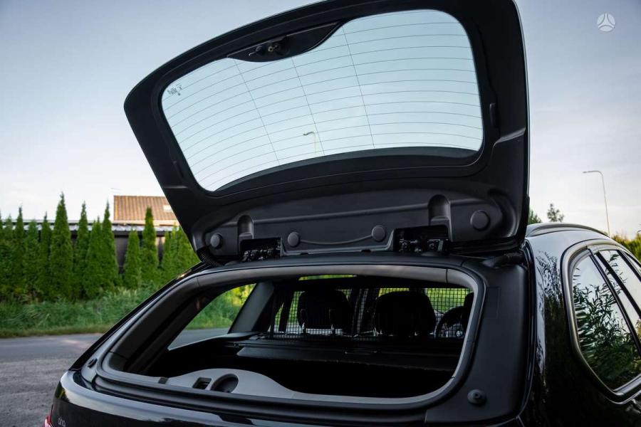 Black BMW 320 2016 in Elektrenai, with an engine capacity of 2.00 L and mileage of 222 thousand km for 9500 €, photo 21 on AUTOMOTO.COM.LV