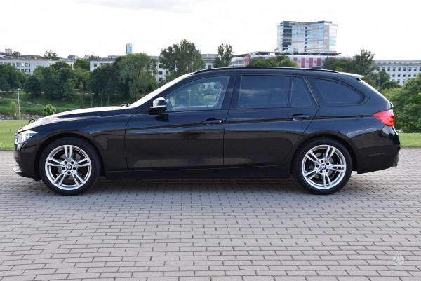 Melns BMW 320 2016 Viļņa, ar dzinēja tilpumu 2.00 L un nobraukumu 269 tūkst. km par 9200 €, foto 2 vietnē AUTOMOTO.COM.LV
