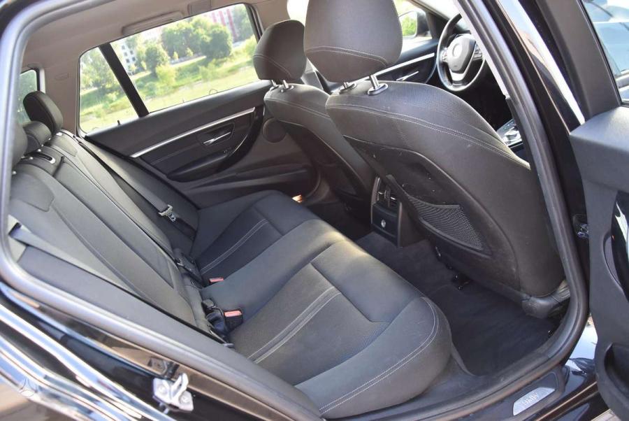 Melns BMW 320 2016 Viļņa, ar dzinēja tilpumu 2.00 L un nobraukumu 269 tūkst. km par 9200 €, foto 14 vietnē AUTOMOTO.COM.LV