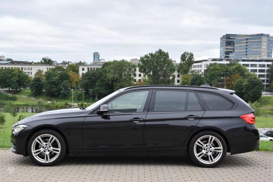 Black BMW 320 2016 in Vilnius, with an engine capacity of 2.00 L and mileage of 288 thousand km for 9200 €, photo 3 on AUTOMOTO.COM.LV