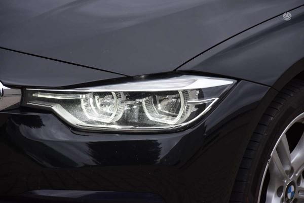 Black BMW 320 2016 in Vilnius, with an engine capacity of 2.00 L and mileage of 288 thousand km for 9200 €, photo 4 on AUTOMOTO.COM.LV