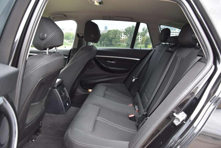 Black BMW 320 2016 in Vilnius, with an engine capacity of 2.00 L and mileage of 288 thousand km for 9200 €, photo 16 on AUTOMOTO.COM.LV