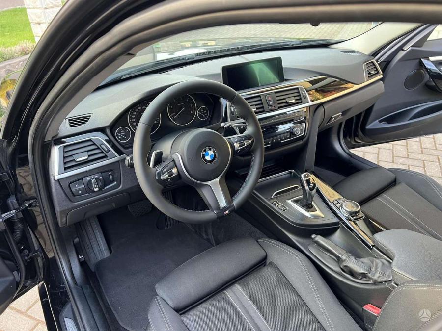 Melns BMW 320 2016 Birštonas, ar dzinēja tilpumu 2.00 L un nobraukumu 374 tūkst. km par 7699 €, foto 23 vietnē AUTOMOTO.COM.LV