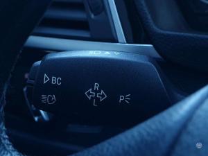 Melns BMW 320 2016 Kauņa, ar dzinēja tilpumu 2.00 L un nobraukumu 300 tūkst. km par 7999 €, foto 10 vietnē AUTOMOTO.COM.LV