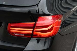 Melns BMW 320 2016 Viļņa, ar dzinēja tilpumu 2.00 L un nobraukumu 289 tūkst. km par 9100 €, foto 11 vietnē AUTOMOTO.COM.LV