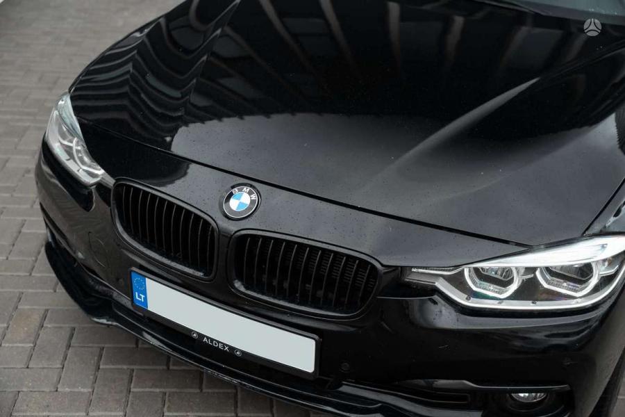 Melns BMW 320 2016 Viļņa, ar dzinēja tilpumu 2.00 L un nobraukumu 289 tūkst. km par 9100 €, foto 13 vietnē AUTOMOTO.COM.LV