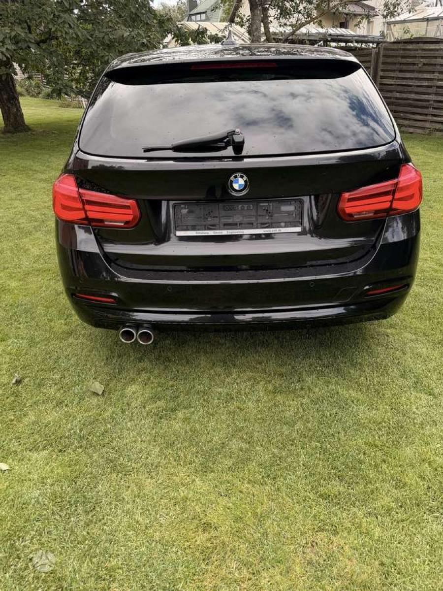 Black BMW 320 2016 in Vilkaviskis, with an engine capacity of 2.00 L and mileage of 279 thousand km for 9200 €, photo 8 on AUTOMOTO.COM.LV