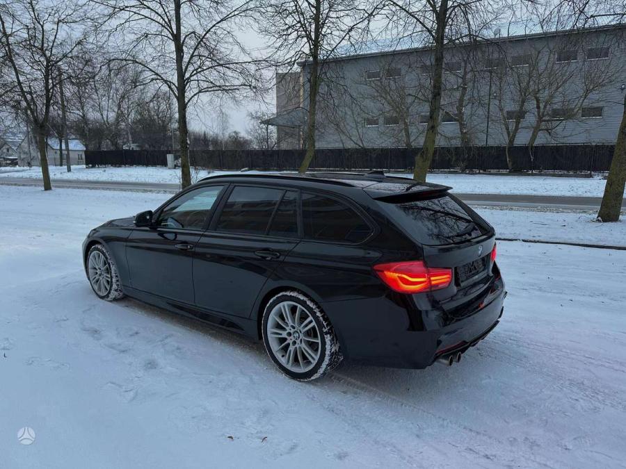 Melns BMW 320 2017 Šauļi, ar dzinēja tilpumu 2.00 L un nobraukumu 309 tūkst. km par 12250 €, foto 6 vietnē AUTOMOTO.COM.LV