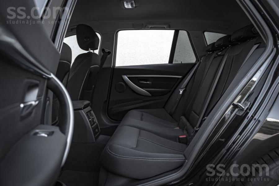 Black BMW 320 2017 in Riga, with an engine capacity of 2.00 L and mileage of 282 thousand km for 11990 €, photo 13 on AUTOMOTO.COM.LV