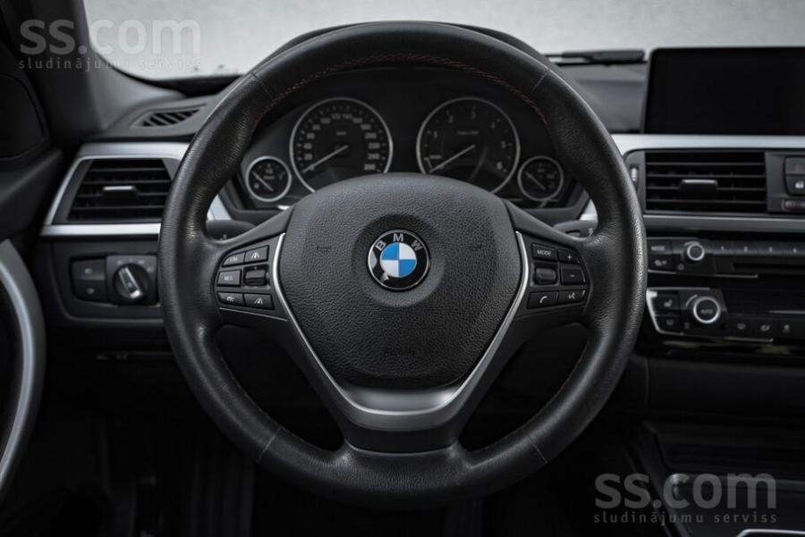 Black BMW 320 2017 in Riga, with an engine capacity of 2.00 L and mileage of 282 thousand km for 11990 €, photo 18 on AUTOMOTO.COM.LV