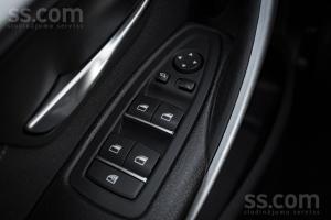 Black BMW 320 2017 in Riga, with an engine capacity of 2.00 L and mileage of 282 thousand km for 11990 €, photo 29 on AUTOMOTO.COM.LV