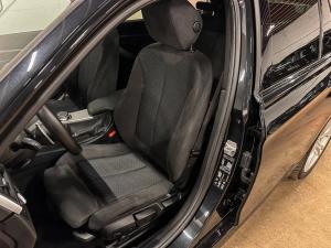 Black BMW 320 2017 in Jurmala, with an engine capacity of 2.00 L and mileage of 276 thousand km for 13950 €, photo 21 on AUTOMOTO.COM.LV