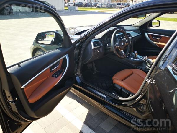 Black BMW 320 2017 in Riga, with an engine capacity of 2.00 L and mileage of 271 thousand km for 15200 €, photo 7 on AUTOMOTO.COM.LV