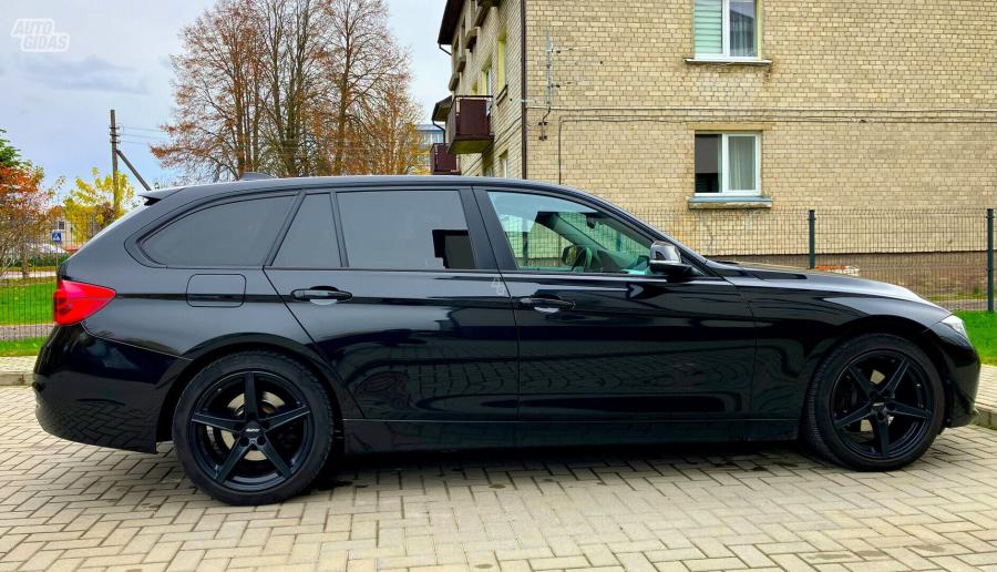 Black BMW 320 2017 in Kretinga, with an engine capacity of 2.00 L and mileage of 291 thousand km for 10999 €, photo 5 on AUTOMOTO.COM.LV