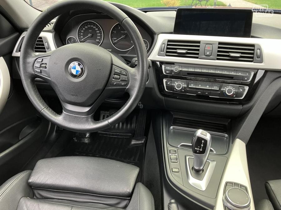 Black BMW 320 2017 in Kretinga, with an engine capacity of 2.00 L and mileage of 291 thousand km for 10999 €, photo 17 on AUTOMOTO.COM.LV
