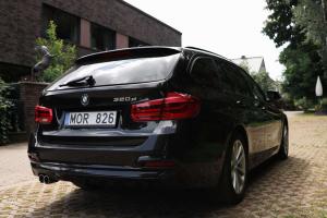 Black BMW 320 2017 in Vilnius, with an engine capacity of 2.00 L and mileage of 136 thousand km for 12000 €, photo  on AUTOMOTO.COM.LV