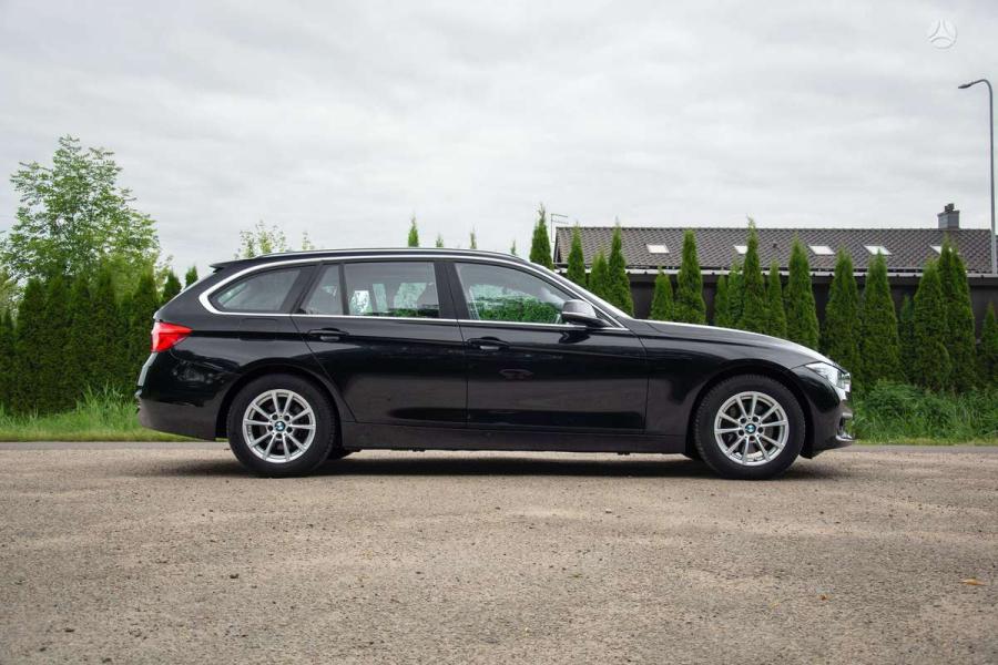 Black BMW 320 2017 in Elektrenai, with an engine capacity of 2.00 L and mileage of 224 thousand km for 10700 €, photo 3 on AUTOMOTO.COM.LV