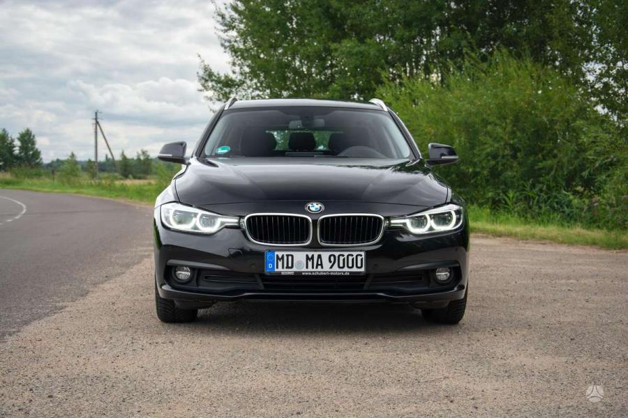 Black BMW 320 2017 in Elektrenai, with an engine capacity of 2.00 L and mileage of 224 thousand km for 10700 €, photo 9 on AUTOMOTO.COM.LV