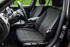Black BMW 320 2017 in Elektrenai, with an engine capacity of 2.00 L and mileage of 224 thousand km for 10700 €, photo 12 on AUTOMOTO.COM.LV