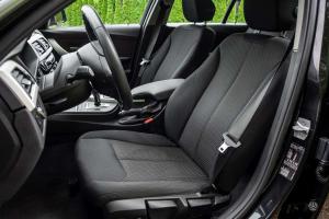 Melns BMW 320 2017 Elektrėnai, ar dzinēja tilpumu 2.00 L un nobraukumu 224 tūkst. km par 10750 €, foto 12 vietnē AUTOMOTO.COM.LV