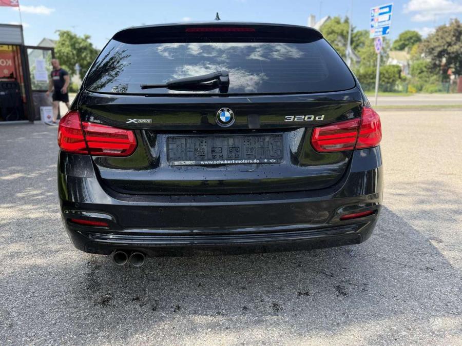 Black BMW 320 2017 in Marijampole, with an engine capacity of 2.00 L and mileage of 251 thousand km for 11600 €, photo 4 on AUTOMOTO.COM.LV