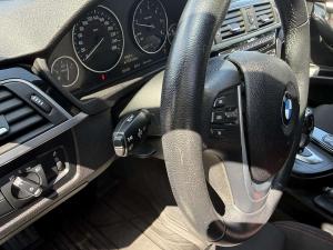 Black BMW 320 2017 in Marijampole, with an engine capacity of 2.00 L and mileage of 251 thousand km for 11600 €, photo 11 on AUTOMOTO.COM.LV