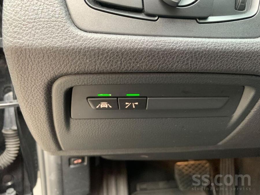 Melns BMW 320 2017 Rīga, ar dzinēja tilpumu 2.00 L un nobraukumu 228 tūkst. km par 12400 €, foto 20 vietnē AUTOMOTO.COM.LV
