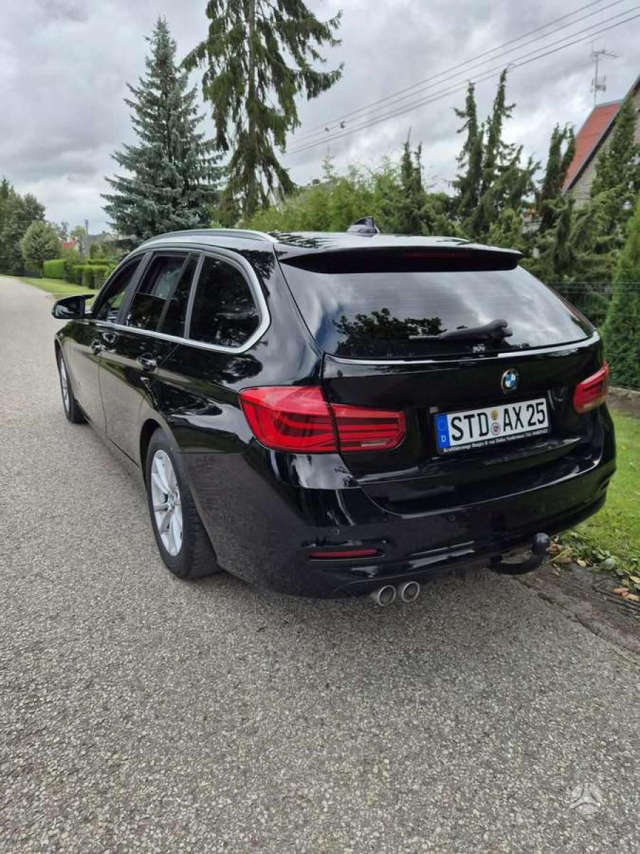 Black BMW 320 2017 in Marijampole, with an engine capacity of 2.00 L and mileage of 300 thousand km for 9900 €, photo 4 on AUTOMOTO.COM.LV