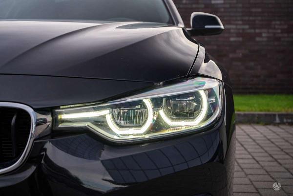 Melns BMW 320 2017 Marijampole, ar dzinēja tilpumu 2.00 L un nobraukumu 191 tūkst. km par 11950 €, foto 6 vietnē AUTOMOTO.COM.LV
