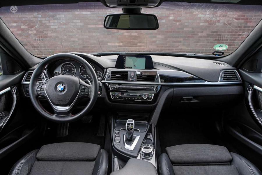 Black BMW 320 2017 in Marijampole, with an engine capacity of 2.00 L and mileage of 191 thousand km for 11950 €, photo 13 on AUTOMOTO.COM.LV