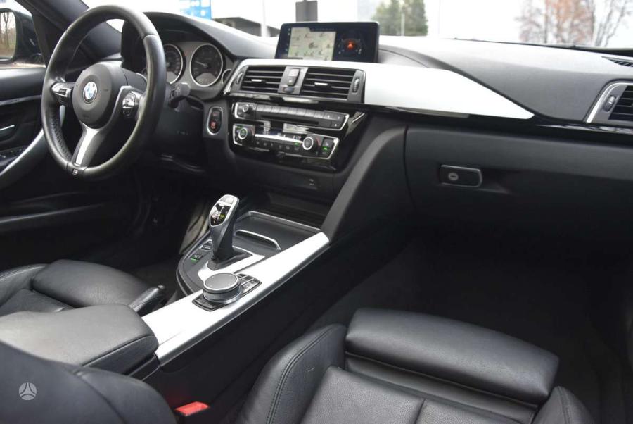Black BMW 320 2018 in Vilnius, with an engine capacity of 2.00 L and mileage of 321 thousand km for 12800 €, photo 11 on AUTOMOTO.COM.LV
