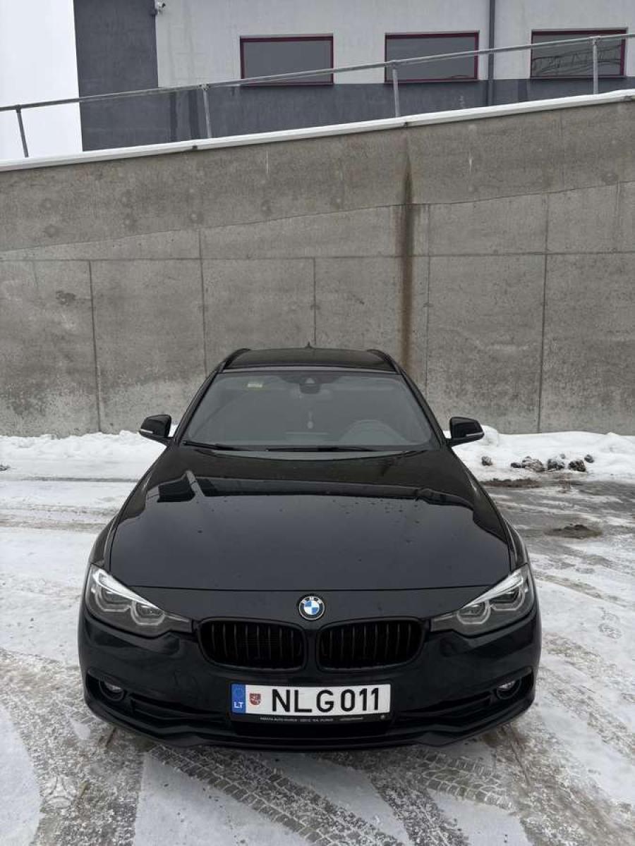 Black BMW 320 2018 in Vilnius, with an engine capacity of 2.00 L and mileage of 267 thousand km for 14330 €, photo 2 on AUTOMOTO.COM.LV