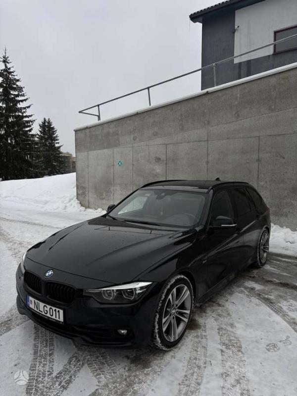 Black BMW 320 2018 in Vilnius, with an engine capacity of 2.00 L and mileage of 267 thousand km for 14330 €, photo 3 on AUTOMOTO.COM.LV