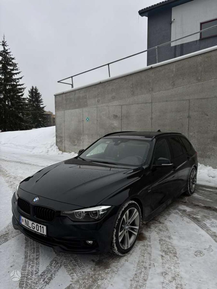 Black BMW 320 2018 in Vilnius, with an engine capacity of 2.00 L and mileage of 267 thousand km for 14330 €, photo 3 on AUTOMOTO.COM.LV