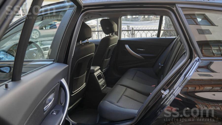 Black BMW 320 2018 in Riga, with an engine capacity of 2.00 L and mileage of 292 thousand km for 10950 €, photo 9 on AUTOMOTO.COM.LV