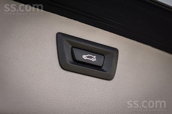 Melns BMW 320 2018 Rīga, ar dzinēja tilpumu 2.00 L un nobraukumu 98 tūkst. km par 18500 €, foto 8 vietnē AUTOMOTO.COM.LV