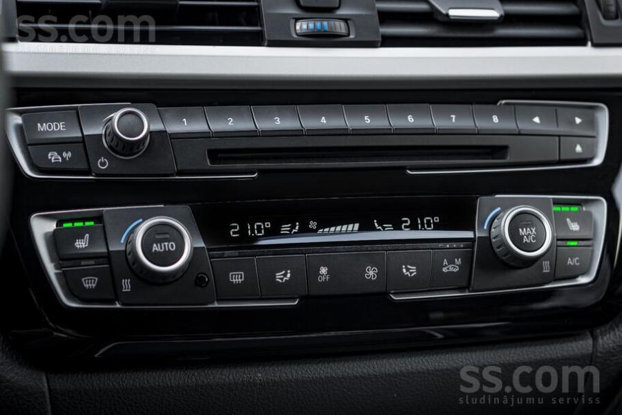 Black BMW 320 2018 in Riga, with an engine capacity of 2.00 L and mileage of 98 thousand km for 18500 €, photo 22 on AUTOMOTO.COM.LV