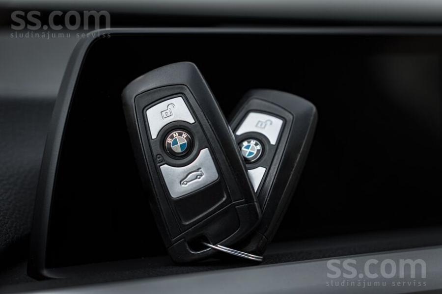 Black BMW 320 2018 in Riga, with an engine capacity of 2.00 L and mileage of 98 thousand km for 18500 €, photo 30 on AUTOMOTO.COM.LV