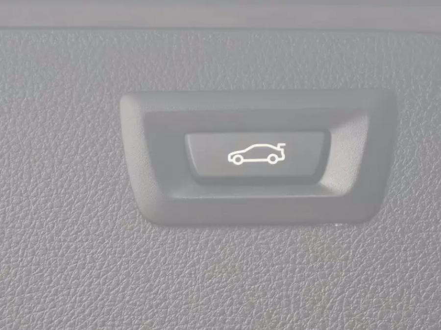 Черный БМВ 320 2018 в Кулдига, объемом двигателя 2.00 л и пробегом 223 тыс. км за 13900 €, фото 24 на AUTOMOTO.COM.LV
