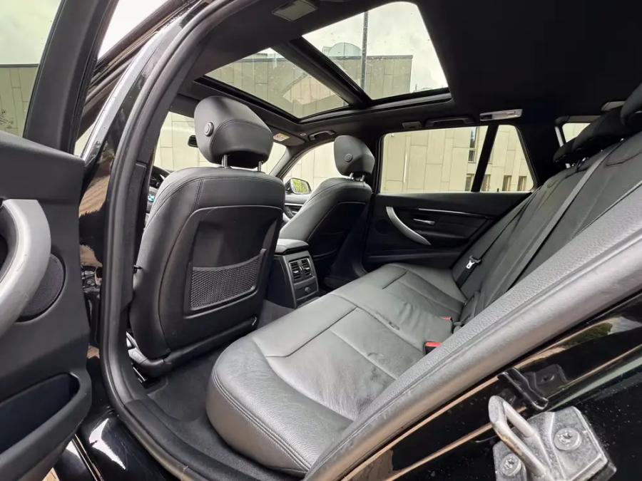 Black BMW 320 2018 in Riga, with an engine capacity of 2.00 L and mileage of 198 thousand km for 4900 €, photo 23 on AUTOMOTO.COM.LV