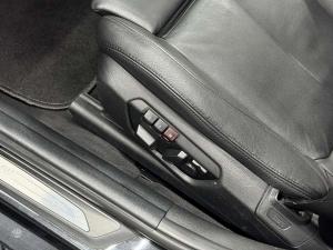 Melns BMW 320 2018 Marijampole, ar dzinēja tilpumu 2.00 L un nobraukumu 363 tūkst. km par 11200 €, foto 21 vietnē AUTOMOTO.COM.LV