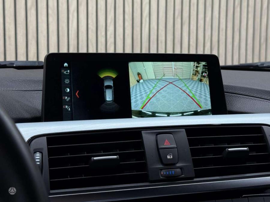 Melns BMW 320 2018 Marijampole, ar dzinēja tilpumu 2.00 L un nobraukumu 363 tūkst. km par 11200 €, foto 29 vietnē AUTOMOTO.COM.LV