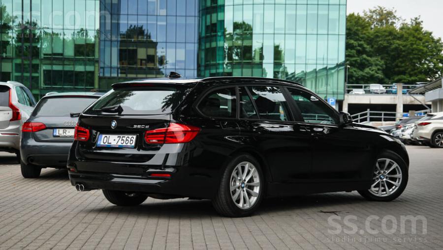 Black BMW 320 2018 in Riga, with an engine capacity of 2.00 L and mileage of 292 thousand km for 9950 €, photo 6 on AUTOMOTO.COM.LV