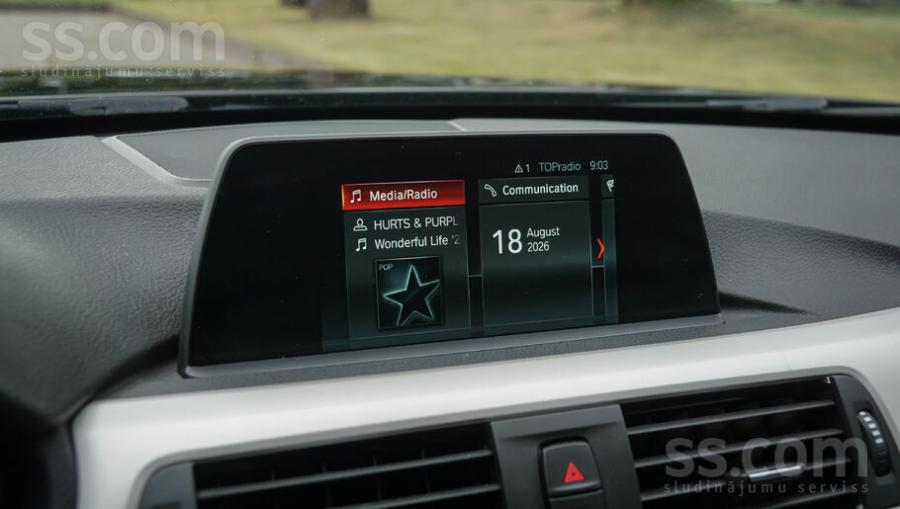 Black BMW 320 2018 in Riga, with an engine capacity of 2.00 L and mileage of 292 thousand km for 9950 €, photo 23 on AUTOMOTO.COM.LV