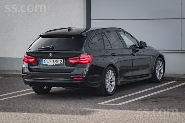 Melns BMW 320 2018 Rīga, ar dzinēja tilpumu 2.00 L un nobraukumu 192 tūkst. km par 14995 €, foto 4 vietnē AUTOMOTO.COM.LV