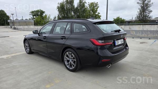 Melns BMW 320 2019 Rīga, ar dzinēja tilpumu 2.00 L un nobraukumu 192 tūkst. km par 18500 €, foto 4 vietnē AUTOMOTO.COM.LV