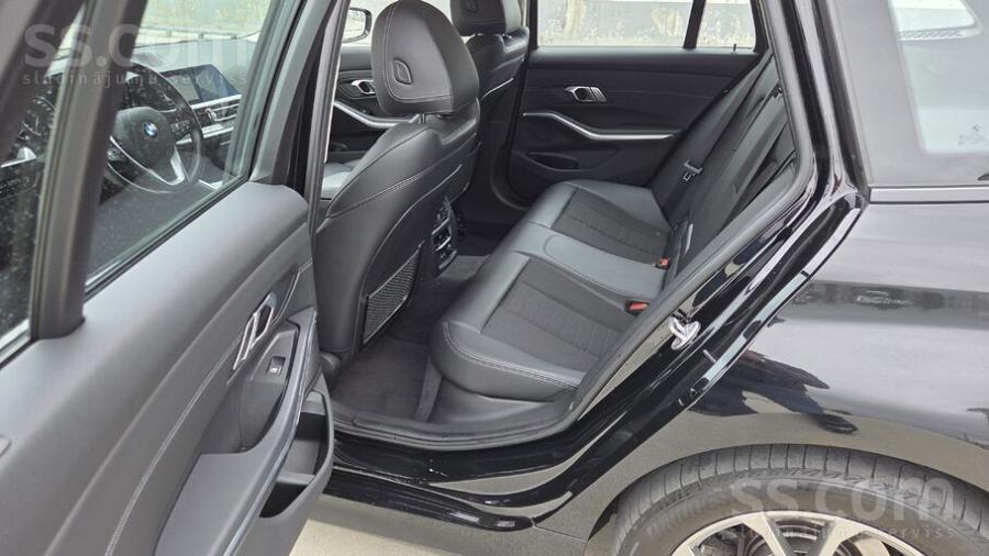 Black BMW 320 2019 in Riga, with an engine capacity of 2.00 L and mileage of 192 thousand km for 18500 €, photo 7 on AUTOMOTO.COM.LV